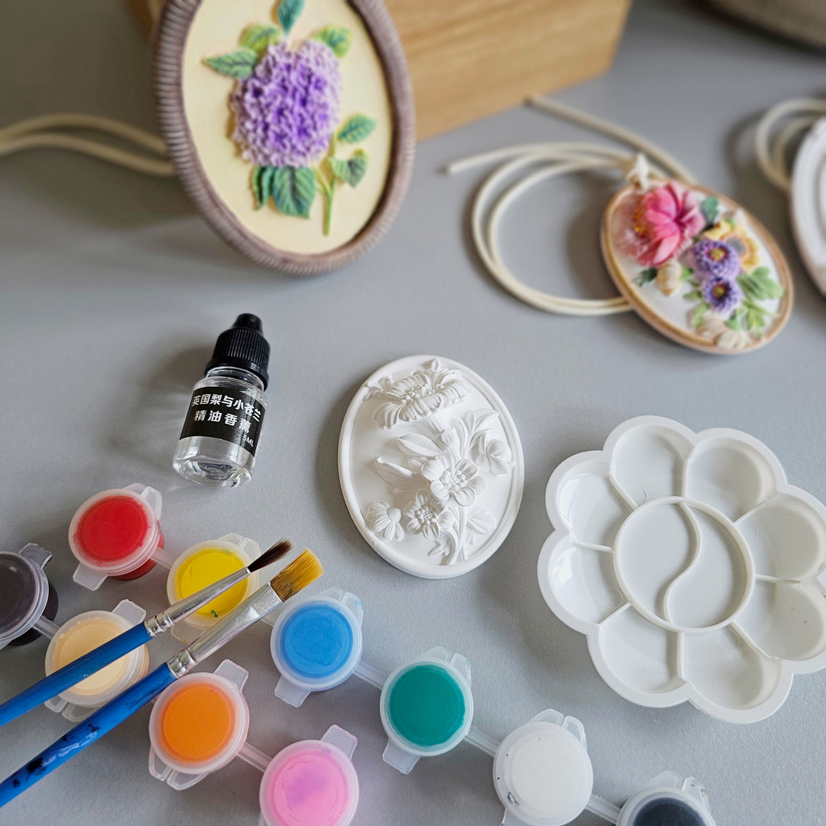 Corporate Art Jam - Floral Aroma Tablet - Make Your Own